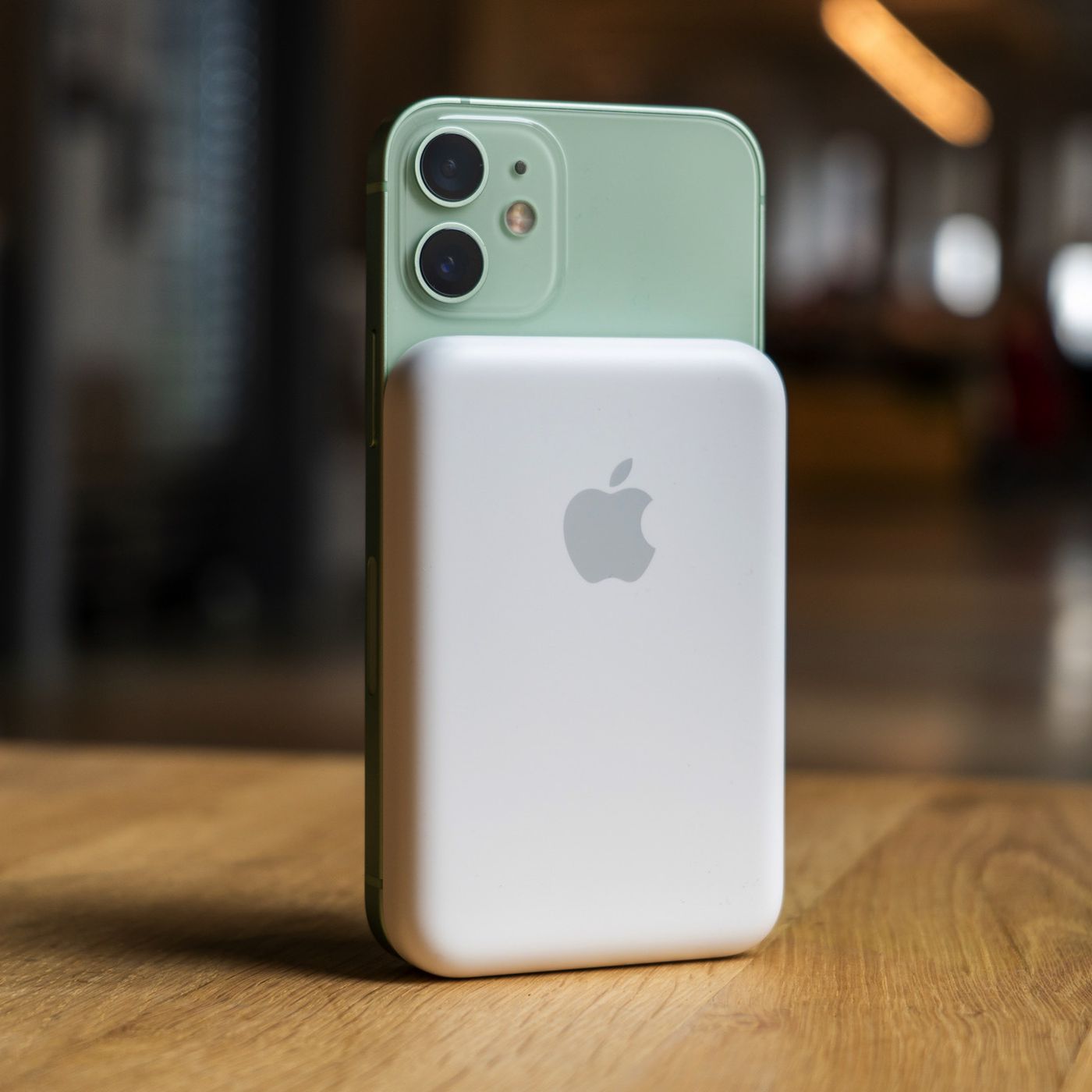 Apple Updates The MagSafe Battery Pack To Charge iPhones Faster