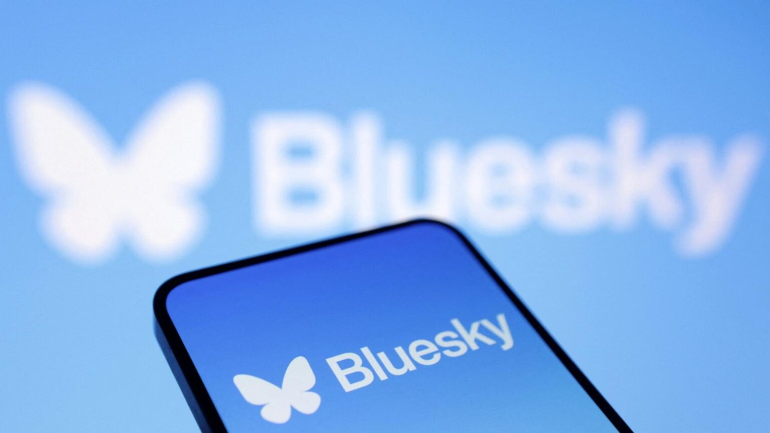 Bluesky Redesigns Search Interface, Adds Emojis for DMs